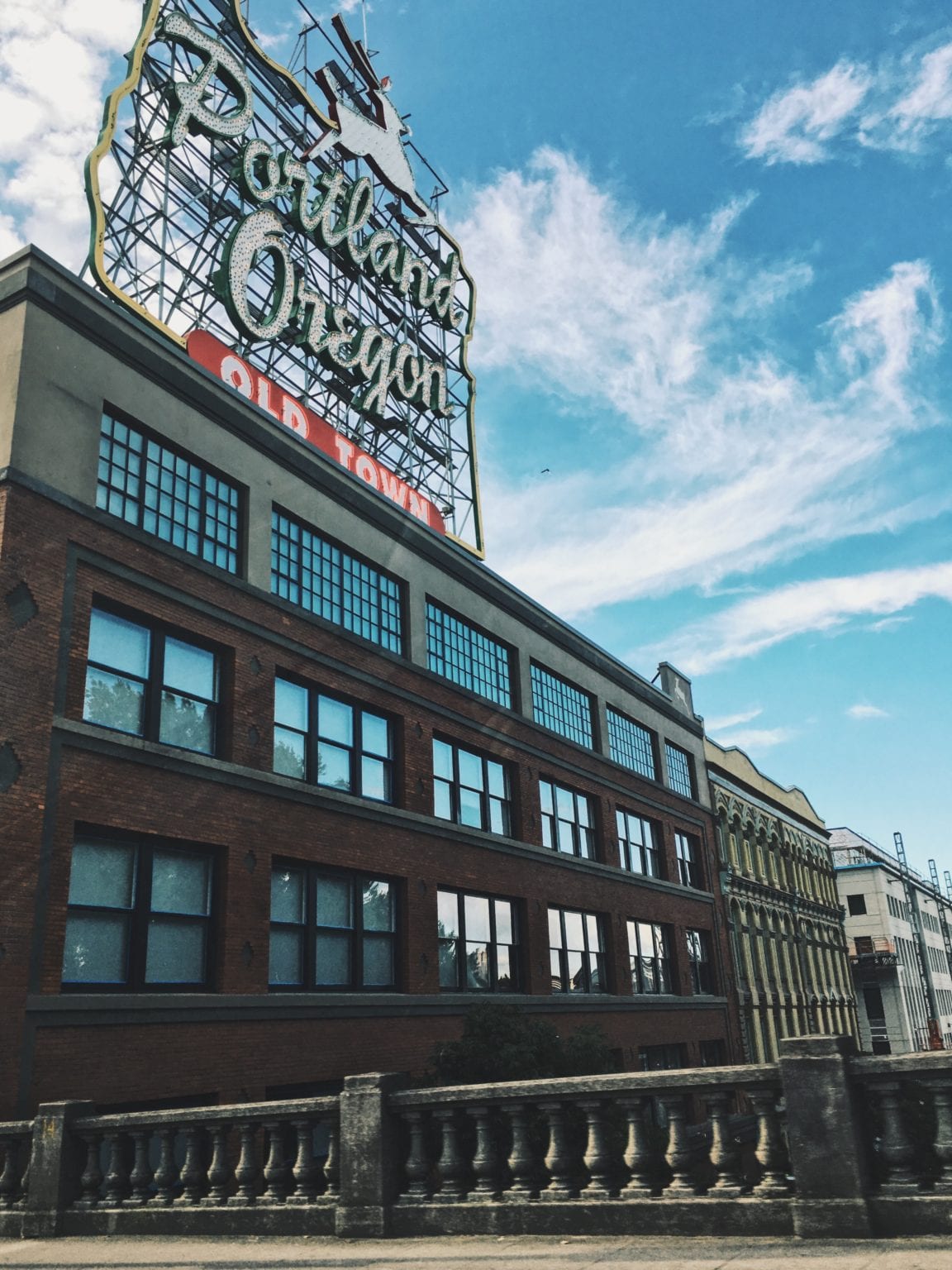 17 Best Road Trip Stops from Portland To Bend, Oregon