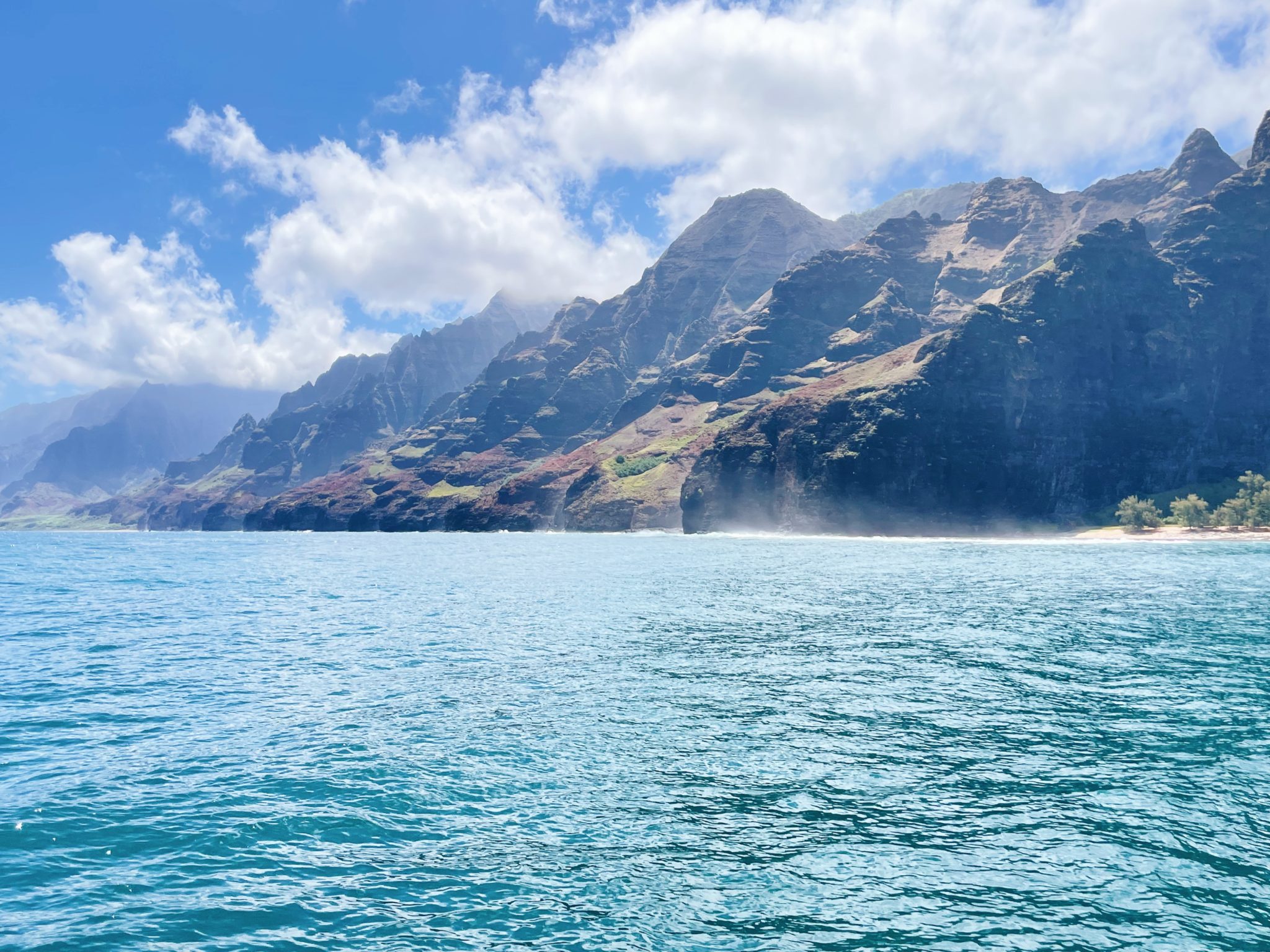Holo Holo Charters Review: Kauai Na Pali Coast Snorkel And Sail Tour