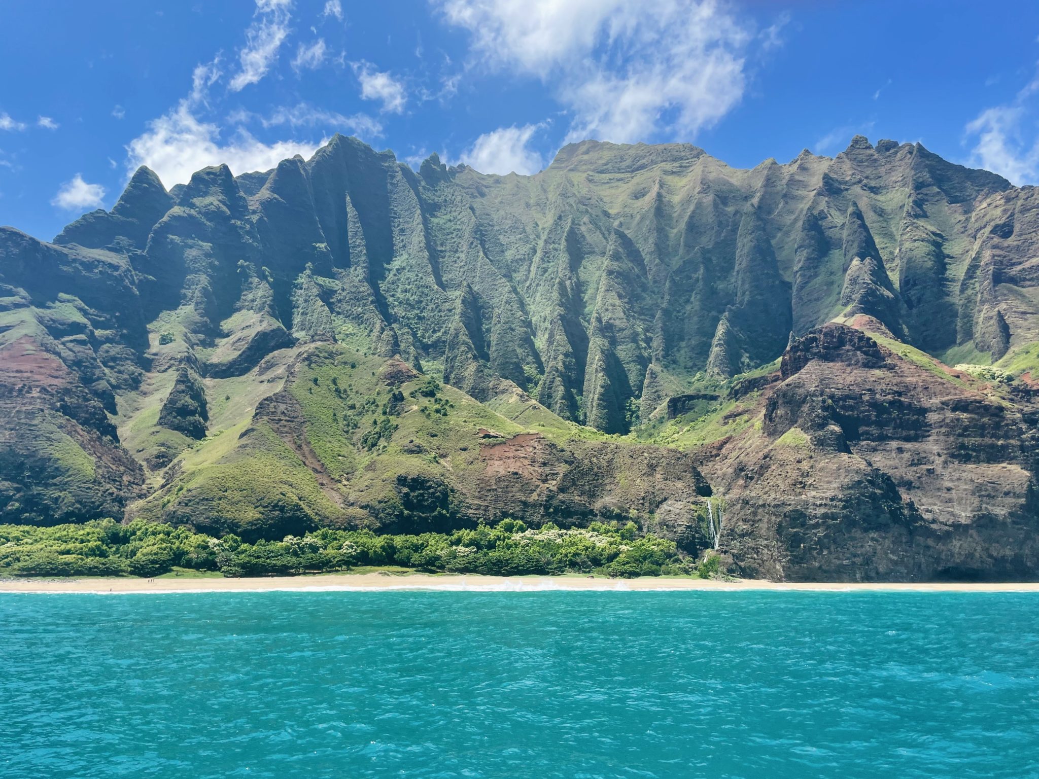 Holo Holo Charters Review: Kauai Na Pali Coast Snorkel And Sail Tour