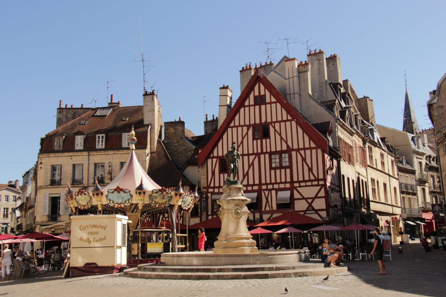 16 Fantastic Day Trips from Paris by Train