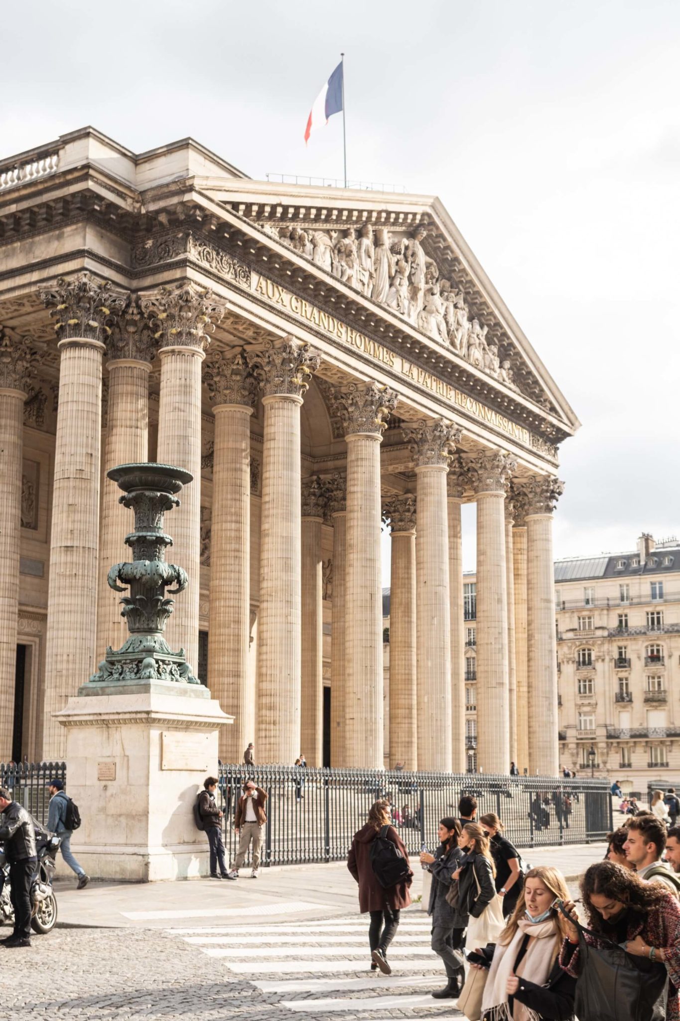 10 Famous Landmarks and Buildings In France You Need To Visit