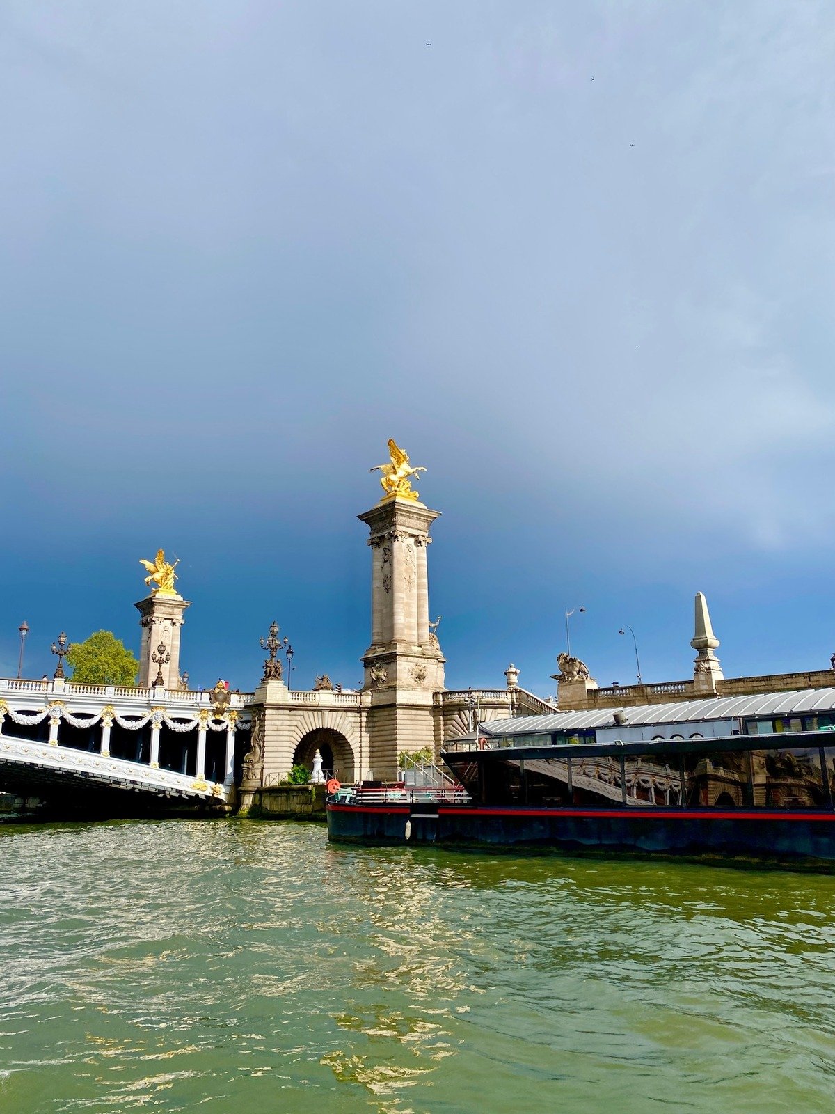 5-Day Paris Itinerary + Disneyland Paris (No Museums!)