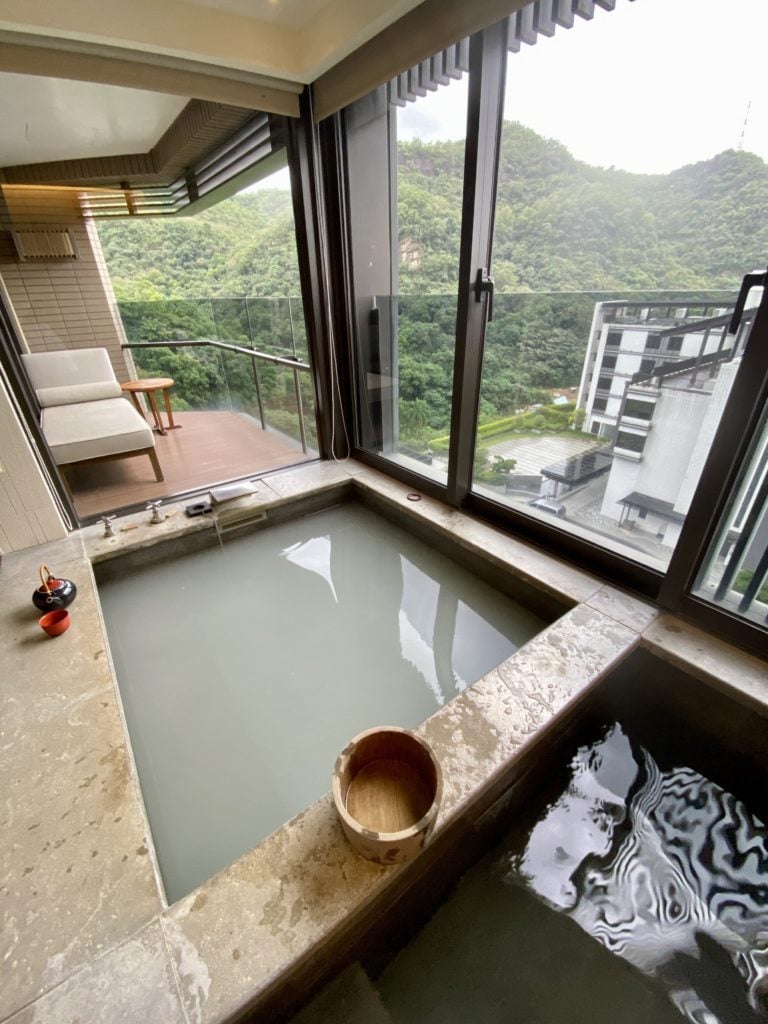 6 Best Hotels In Beitou With Private Hot Spring Baths