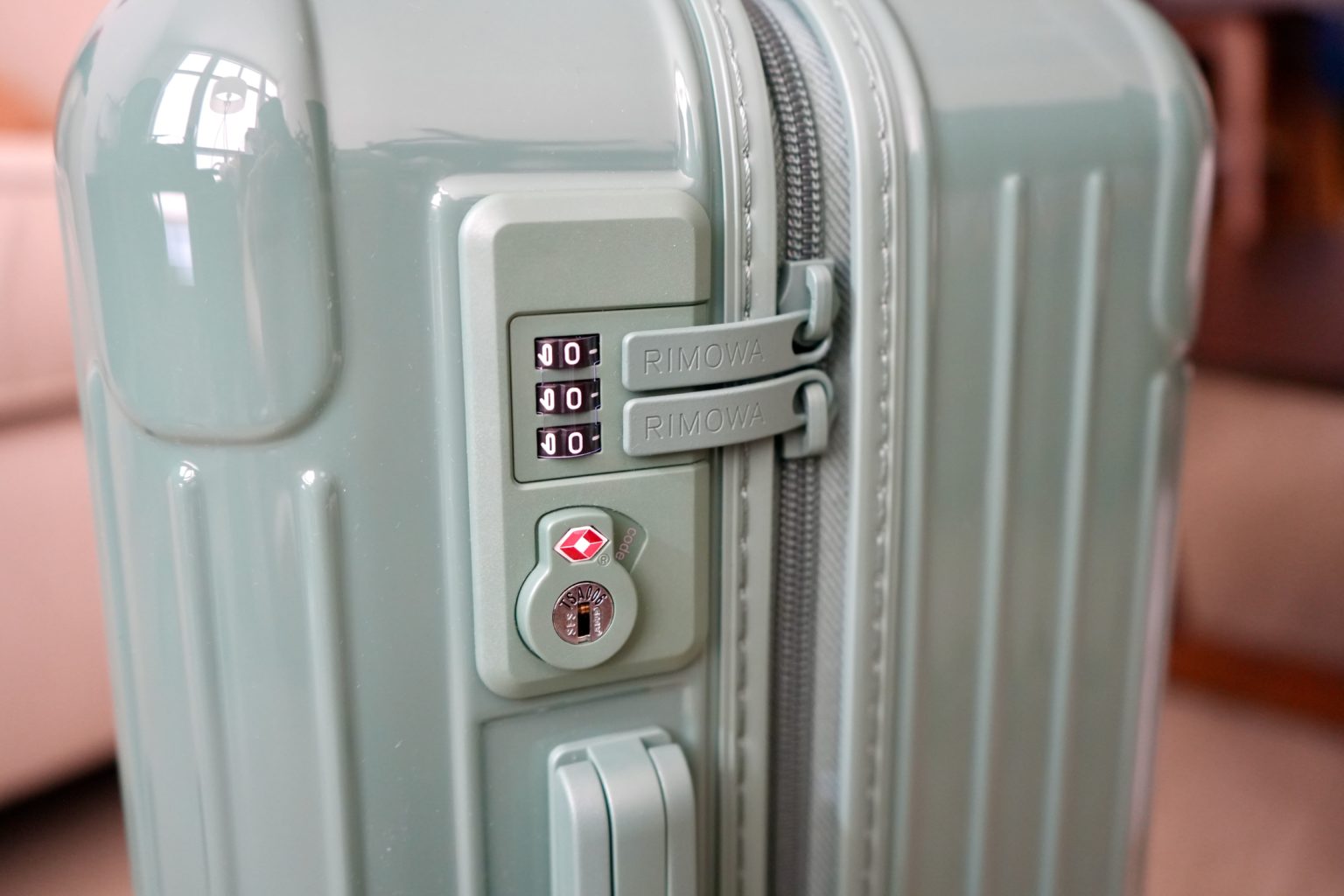 RIMOWA Essential Cabin Review: Is It Worth The Money?