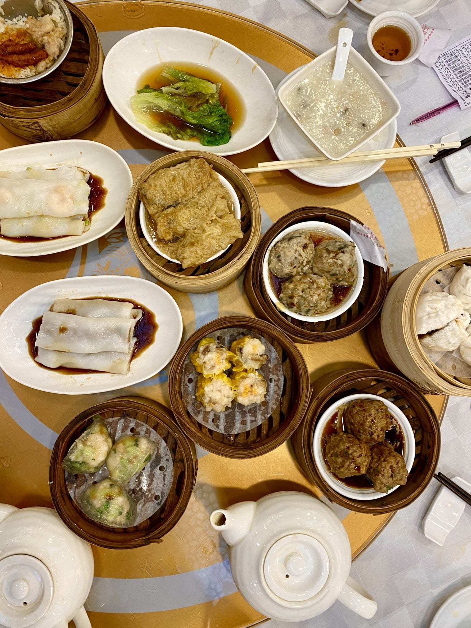 3 Perfect Days In Hong Kong: What To See, Do, and Eat!
