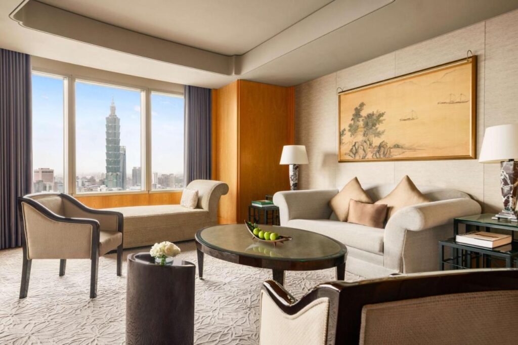 7 Best Luxury Hotels In Taipei For Your Next Trip