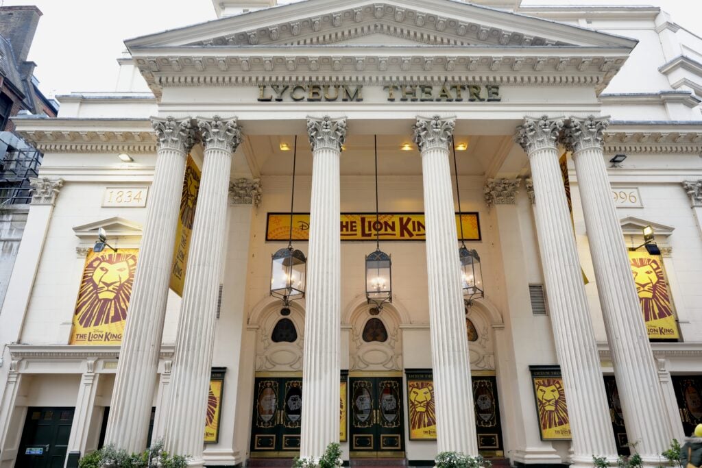 25 Immersive Things To Do In London For People Who Love Unique Experiences