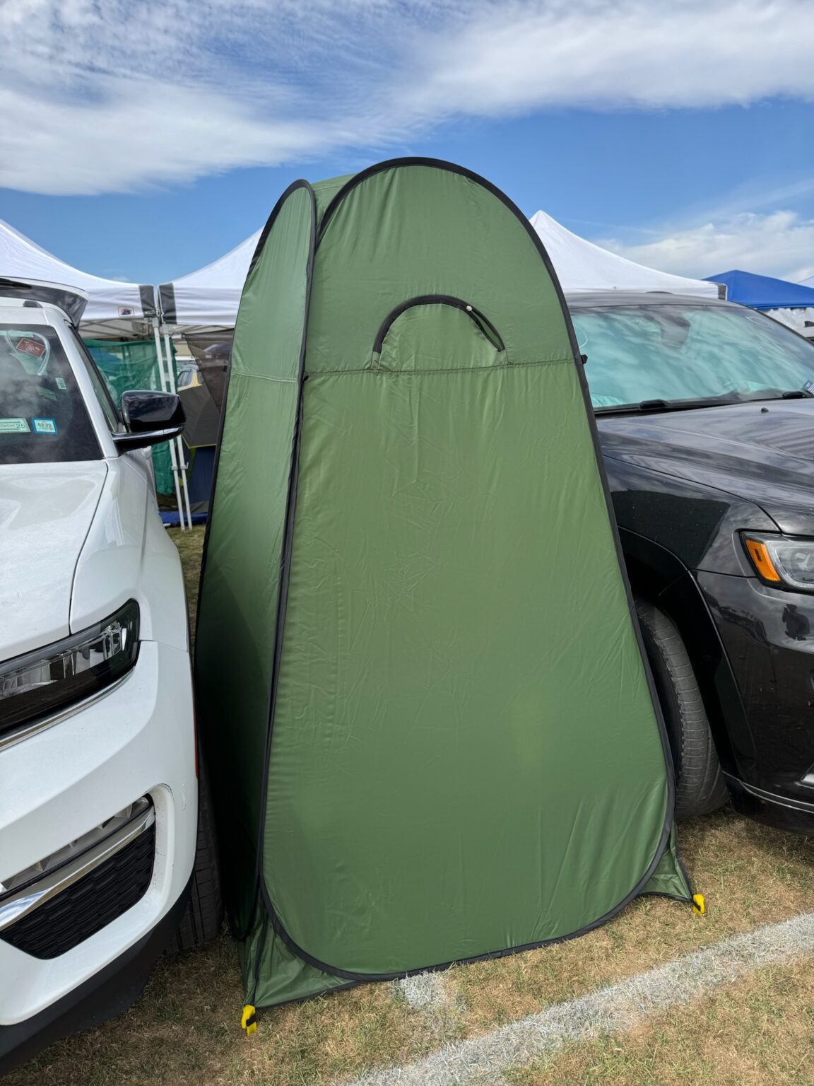 Bonnaroo Camping Packing List: 47 Essentials For The Ultimate Experience