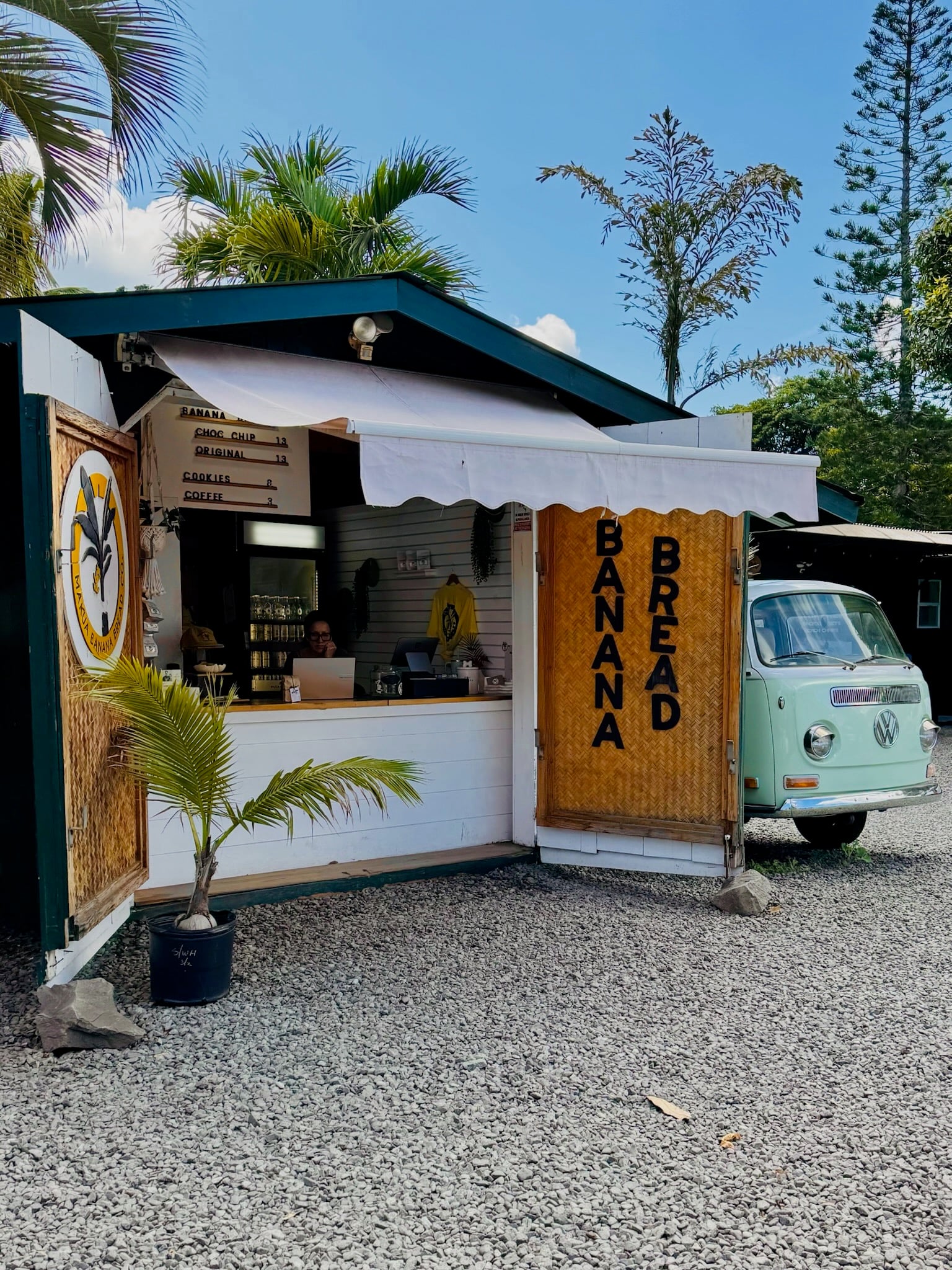 Where To Eat On Oahu: 25 Of Our Favorite Food Spots